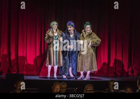 All-Singing, All-Dancing Yiddish Revue A reminiscence of Jewish culture ...