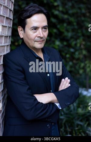 Alejandro Andrade Poses portrait session 'Hombres íntegros', at Casa de ...