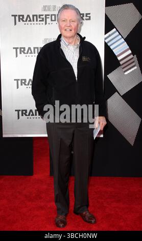 Jon Voight Premiere of 'Transformers' held at the Mann Village Theater ...
