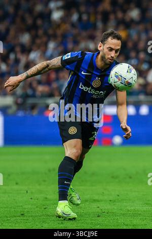 Hakan Calhanoglu of FC Internazionale seen in action during UEFA ...