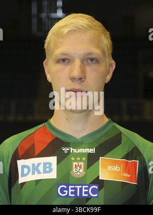 Magnus Saugstrup (SC Magdeburg 23) and Felix Claar (SC Magdeburg 7) VfL ...