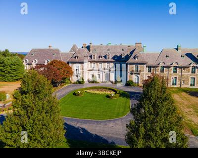 Historic Aldrich Mansion aka Indian Oaks at 836 Warwick Neck Avenue in ...