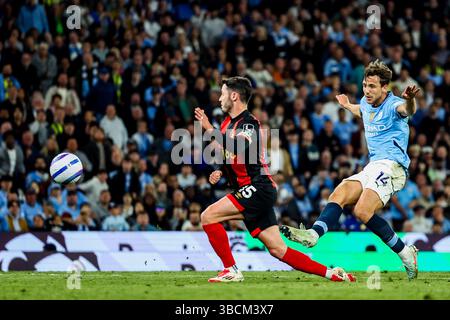 Nico Gonzalez of Manchester City scores to make it 2-0 during the ...