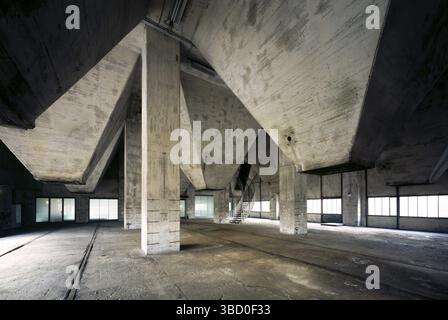 Mixing plant, hopper level Stock Photo - Alamy