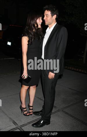 Shawn Piller and Lindsay Price 2009 Whitney Contemporaries Art Party ...