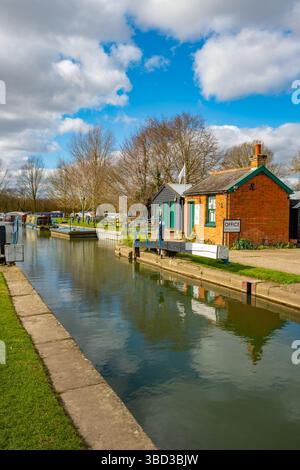 The weir at Paper Mill Lock, near Little Baddow, Essex, England UK ...