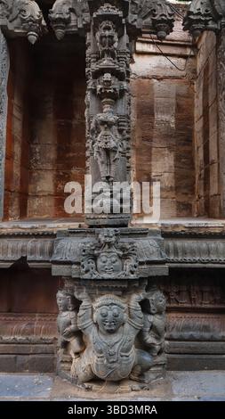 Beautifully Carved Sculptures Hindu Deities on the Sri Chintala ...