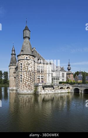 16th century Chateau de Jehay, Jehay Castle, Jehay-Bodegnee Castle at ...