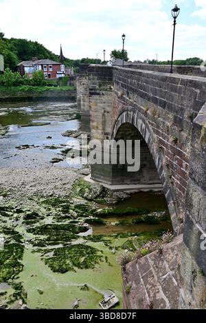 Around the UK - Low River Levels on the River Ribble following the dry ...