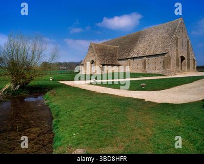 UK, Oxfordshire, Faringdon, Great Coxwell, 14th century Tithe Barn ...