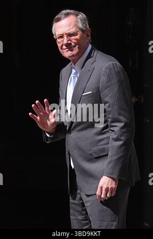 US ambassador to the UK Warren Stephens with his wife Harriet Stephens ...