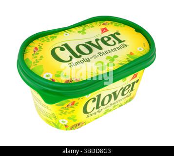 Clover margarine spread made with buttermilk and vegetable oil in a ...