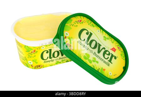 Clover margarine spread made with buttermilk and vegetable oil in a ...