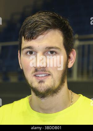 Football; Matchday 16; 1. Bundesliga [Bundesliga]; Season 2025/2026 ...