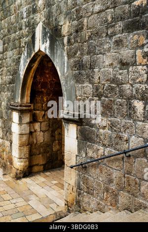 Gothic Inner Pile Gate in Dubrovnik, Croatia Stock Photo - Alamy
