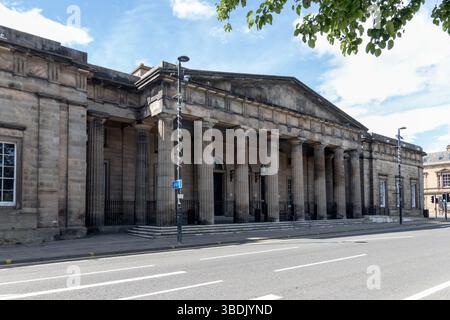 Perth Sheriff Court Justice of the Peace Court, Scotland Stock Photo ...