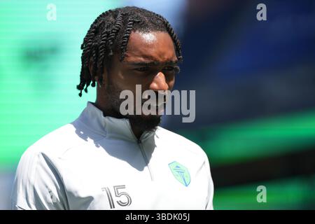 Seattle Sounders FC defender Jon Bell (15) wrestles Inter Miami ...