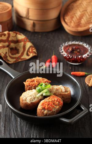 Tahu Bakso Topping Viral, Steamed Meatball Tofu with Various Topping ...