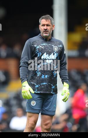 Manchester City goalkeeper Scott Carson during the training session at ...