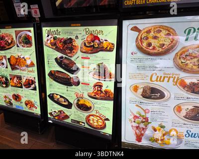 Pizza Restaurant Menu Signage Stock Photo - Alamy
