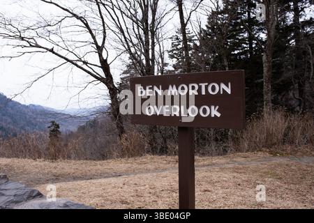 Scenes from the Ben Morton Overlook, Cades Cove, Great Smoky Mountains ...