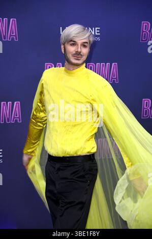 Sam Dylan bei der Premiere JURASSIC WORLD: DIE WIEDERGEBURT im ZOO ...