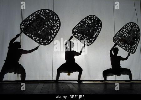 Shadow Puppets, Sovannaphum Theater, Boeung Trabek,Phnom Penh,Cambodia ...