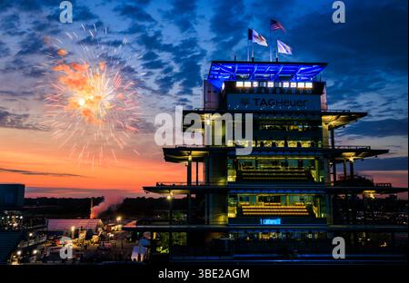 Fireworks at the beginning of the NTT IndyCar Series 109th Running of ...