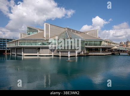 Princes Quay shopping centre in Kingston upon Hull, East Riding of ...