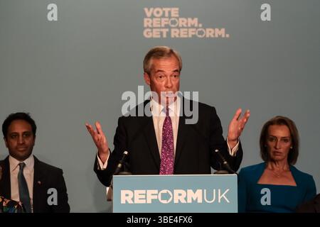 MP Sarah Pochin, MP Nigel Farage and Westminster City Councillor for ...