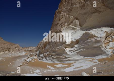 Rock formations of El Aqabat (Agabat) valley in the White Desert, Egypt ...