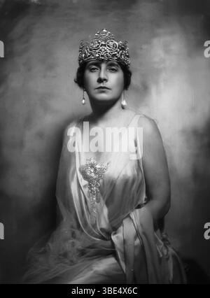 Javotte Bocconi Manca di Villahermosa in 1928 (5 Stock Photo - Alamy