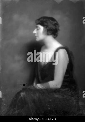 Javotte Bocconi Manca di Villahermosa in 1928 (2 Stock Photo - Alamy