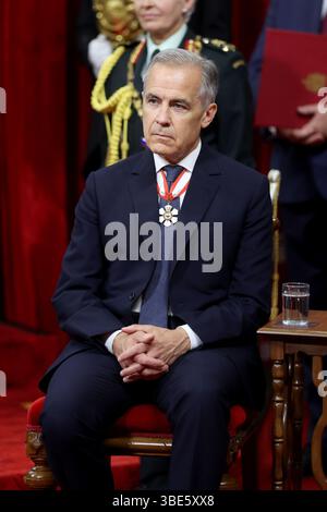 Prime Minister of Canada Mark Carney, left, meets with Prime Minister ...