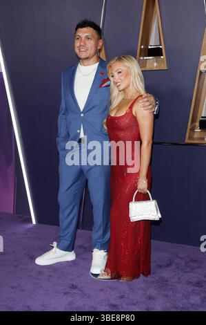 Frazier Kay und Charlotte Parkes bei der Verleihung der 53. American ...