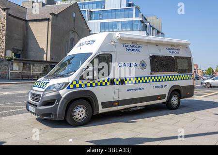 A Garda vehicle in Dublin Stock Photo - Alamy