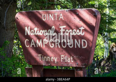 SANTAQUIN, UTAH – May 27, 2025: A weathered wooden sign marks Uinta ...