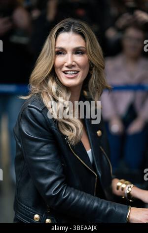 Delta Goodrem performs on the Sir Elton John piano at St Pancras ...