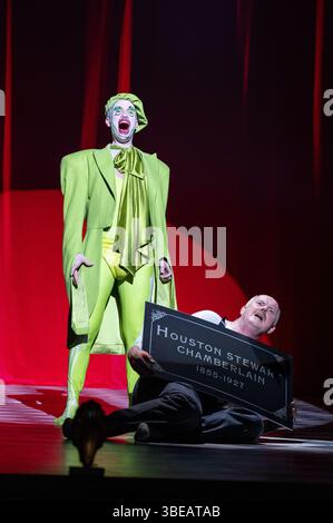 l-r: Oskar McCarthy (Wagner Daemon), Mark Le Brocq (Houston Stewart ...