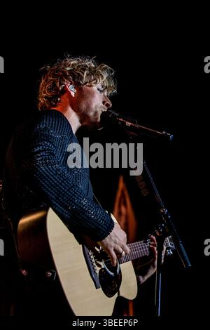 Jelling, Denmark. 28th May, 2025. The Danish pop singer and songwriter ...