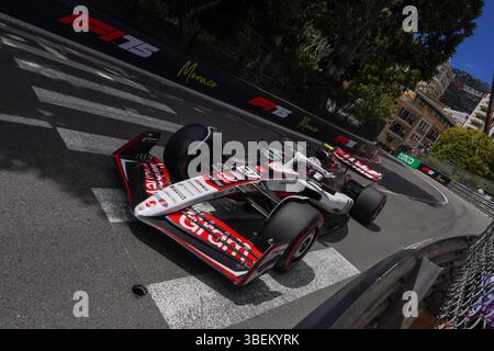 Oliver Bearman driving Haas VF-25 during second practice ahead of the ...