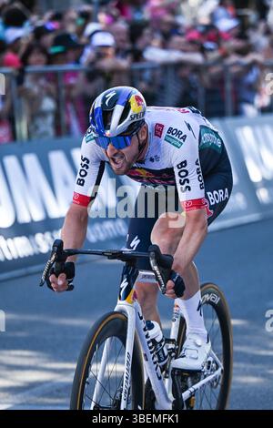 CESANO MADERNO, ITALY - MAY 29: Team Polti VisitMalta's Italian rider ...