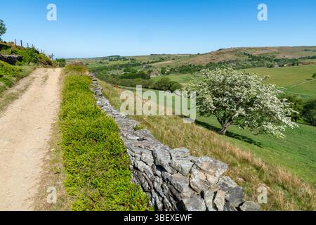 Countryside around Rowarth in the Peak District, Derbyshire, England ...