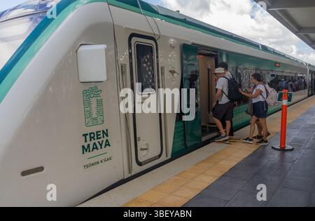 Maya Train / Tren Maya new rail route connecting Mayan archaeological ...
