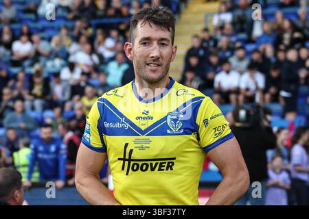 Stefan Ratchford of Warrington Wolves walks out for one last time as ...