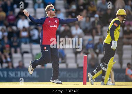 Southampton, UK, 30 May 2025. Bex Tyson , Abi Norgrove and Hampshire ...