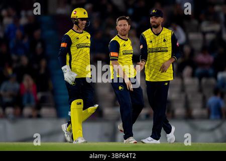 Hampshire Hawks' Toby Albert (right) batting as Somerset's wicket ...