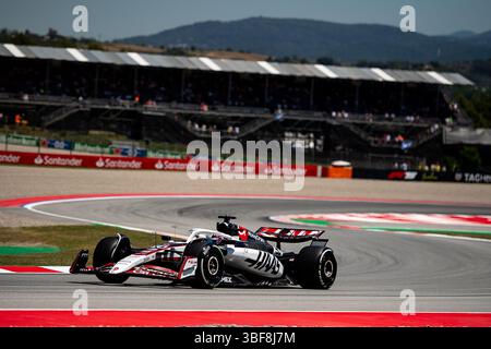 OCON Esteban (fra), Haas F1 Team VF-25, portrait during the 2025 ...