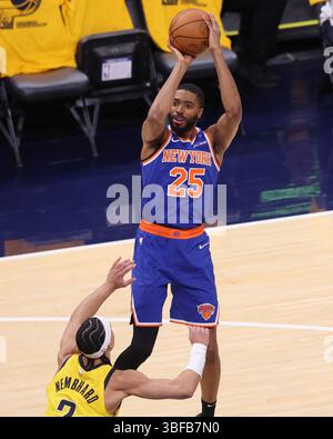 New York Knicks' Mikal Bridges in action during an NBA basketball game ...