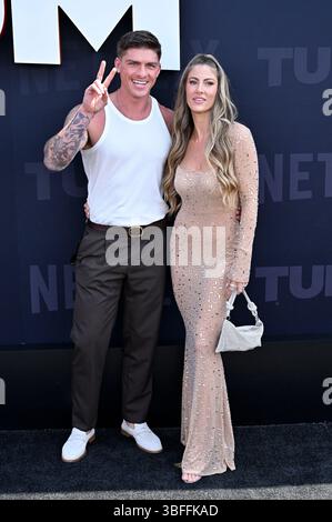 Austin Victoria und Lisa Victoria beim Fan-Event 'Netflix Tudum 2025 ...